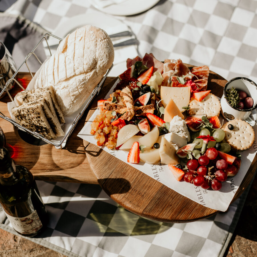 Picnicking - Nitida Wine Farm